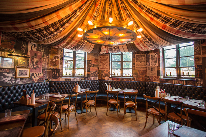 Hickorys Smoke House | Restaurant & Bar Design Awards